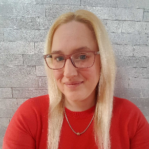 Avon | SARAH BURRIDGE