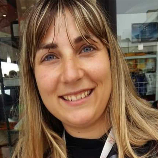 Avon | ELEONORA MANNONI