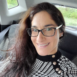 Avon | CLAUDIA GUIDA