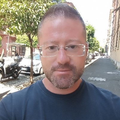 Avon | FRANCESCO GIORDANO